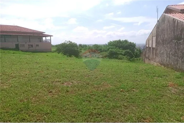 Terreno e lotes à venda - São Pedro, SP | OLX