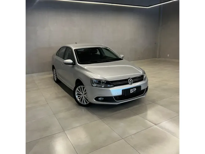 Volkswagen Jetta Highline 2.0 TSI 16V 4P Tiptronic Usados e Novos