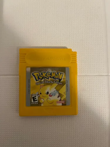 "pokemon yellow" no Brasil