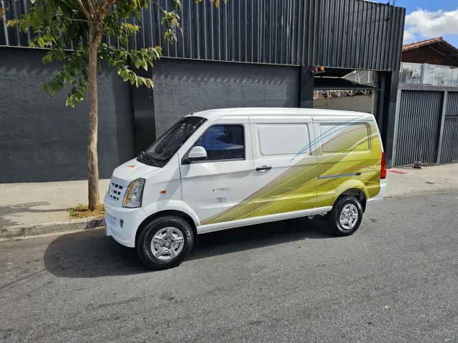 Effa V25 Usados e Novos