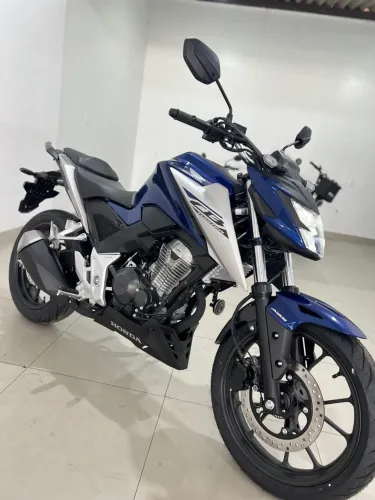 Motos Honda CB 300f Twister Flex no Brasil