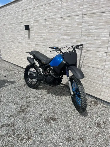 Motos Yamaha XT 225 no Brasil