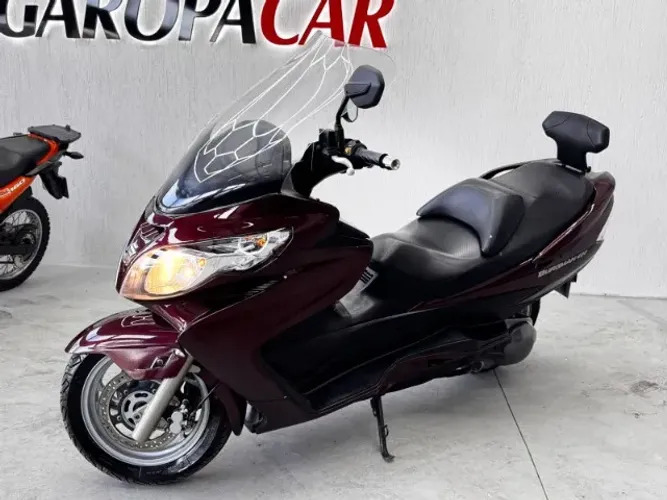 Motos Suzuki Burgman 400 no Brasil