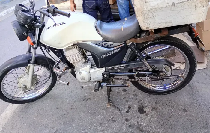 Motos Honda CG 125 Cargo/ Cargo Ks/125i Cargo no Brasil