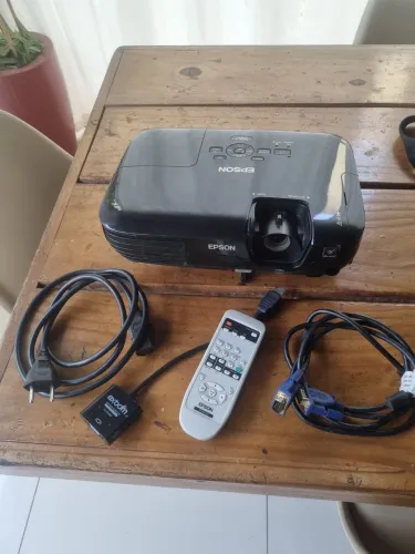 "projetor data show epson" - Projetores e Telas de Projeção no Brasil