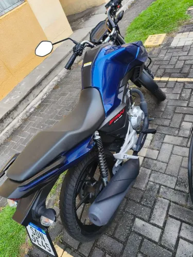 "moto estradeira" no Brasil