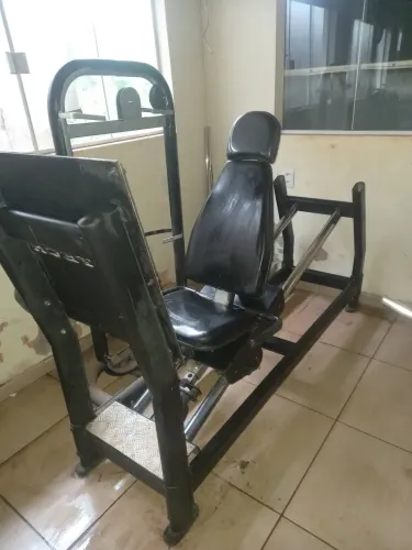"aparelho leg press horizontal" - Academia e Exercícios no Brasil