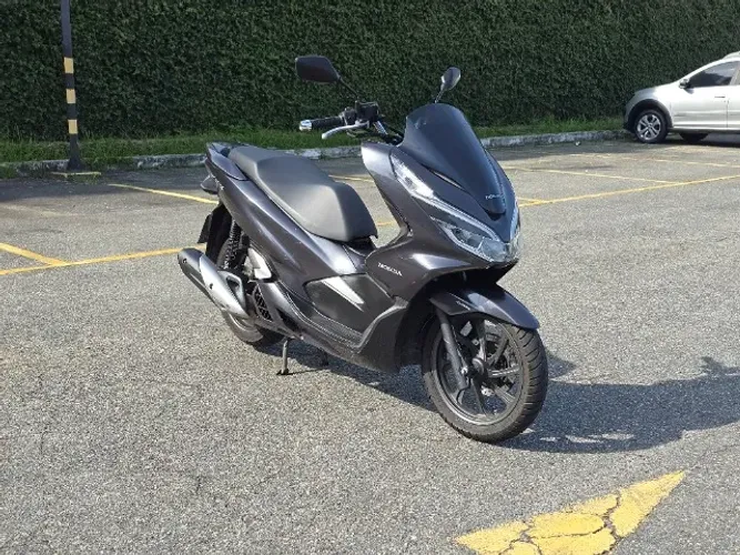 Motos Honda PCX no Brasil