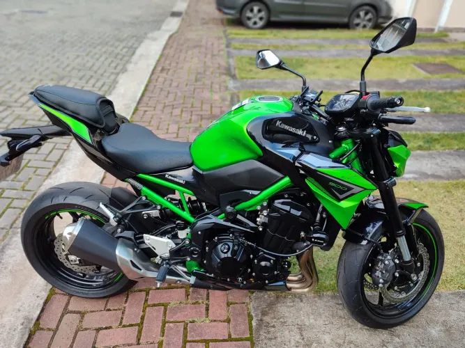 Motos Kawasaki Z no Brasil
