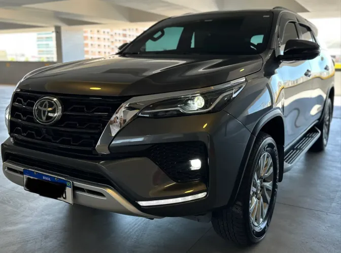 Toyota Hilux SW4 SRX 4X4 2.8 TDI 16V Dies. Aut. Usados e Novos