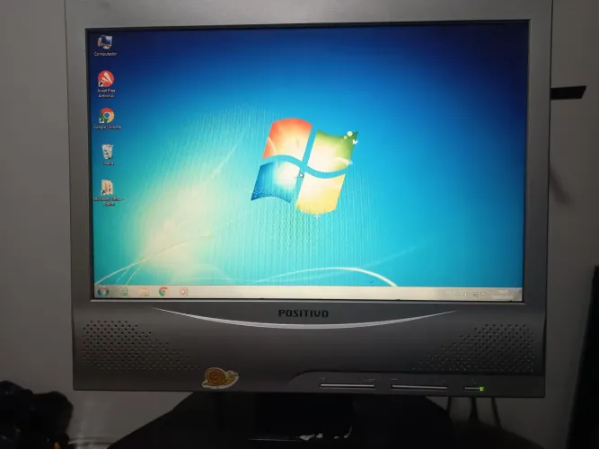 "monitor lcd 6 polegadas" no Brasil