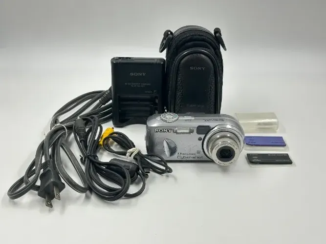 "camera sony cyber shot" - Câmeras e Filmadoras no Brasil