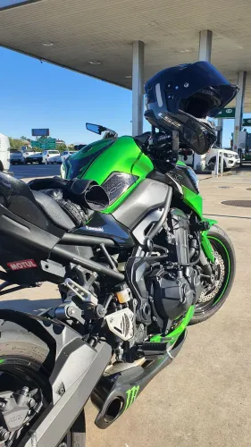 Motos Kawasaki Z no Brasil