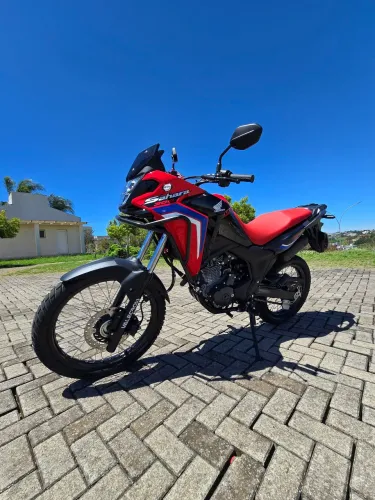 Motos Honda Sahara 300 Rally ABS Flex no Brasil