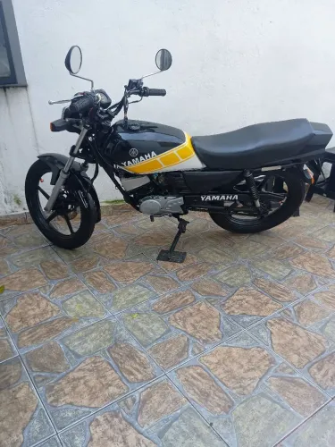 Motos Yamaha RD 135 no Brasil