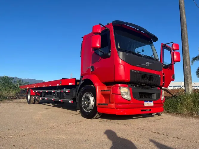 "plataforma para caminhao" - Caminhões no Brasil