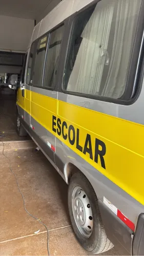 "carro escolar" no Brasil