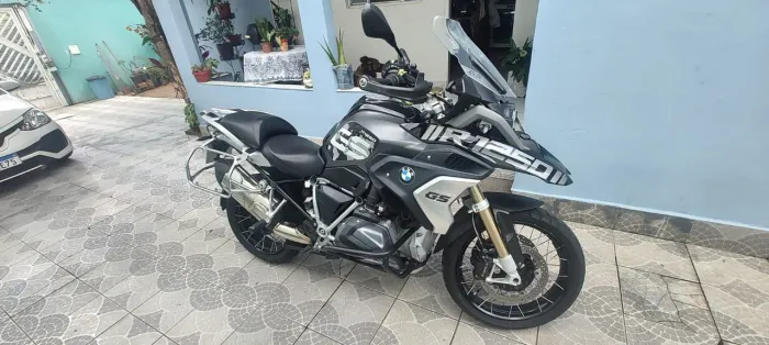Motos BMW R 1250 GS Adventue Pemium Exclusive no Brasil