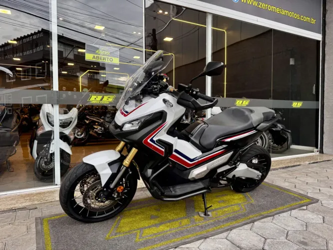 Motos Honda X-Adv no Brasil