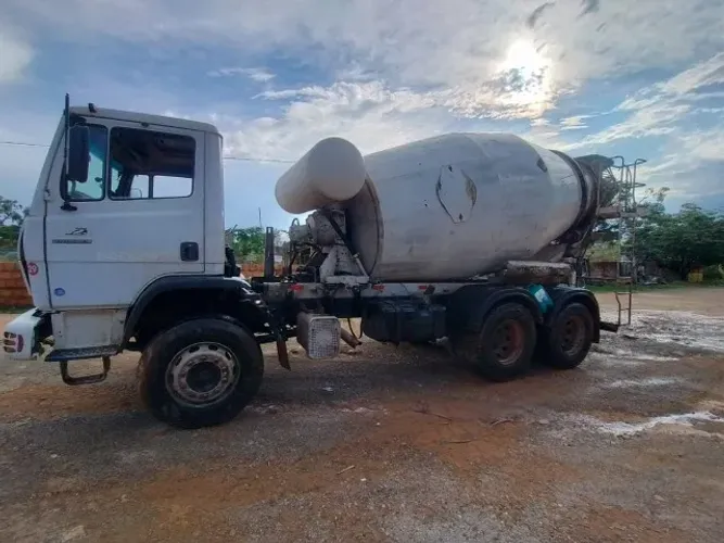 "auto betoneira" no Brasil