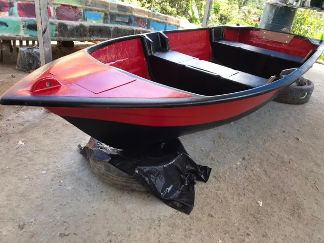 "barco de fibra" no Brasil