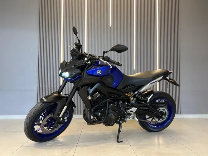Motos Yamaha MT-09 2020 no Brasil