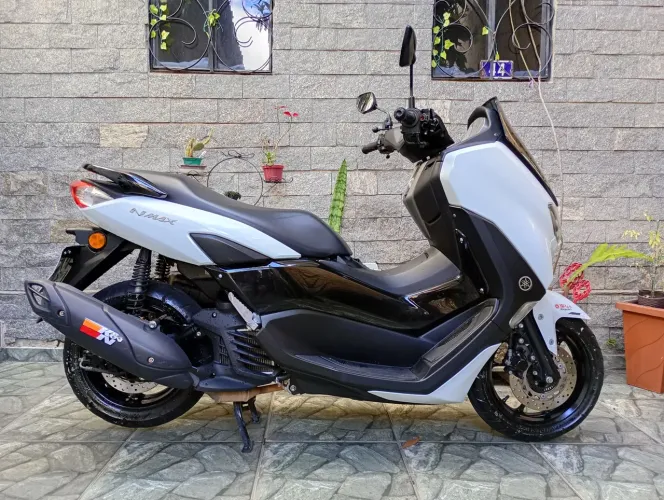 Motos Yamaha NMax 2022 no Brasil