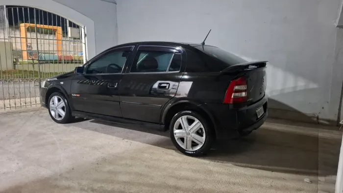 Chevrolet Astra GSI 2.0 16V 136cv Hatchback 5P Usados e Novos