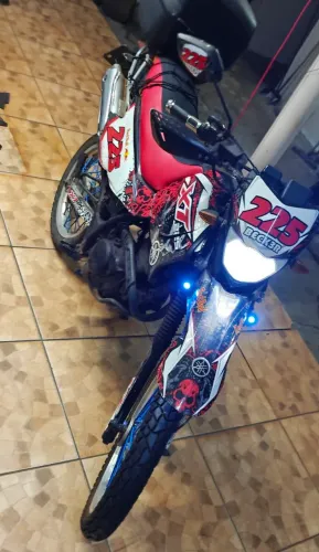 Motos Yamaha XT 225 no Brasil