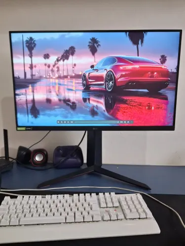 "monitores de 27 polegadas" - Monitores no Brasil