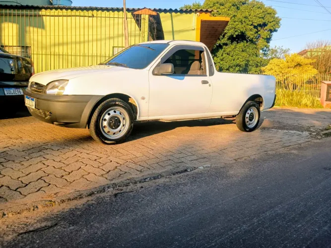 Ford Courier 1.6 L/ 1.6 Flex Usados e Novos