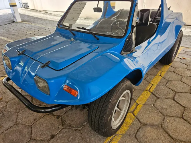 "carro azul" no Brasil