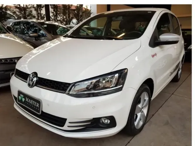 Volkswagen Fox Rock IN RIO 1.6 MI Total Flex 8V 5P Usados e Novos