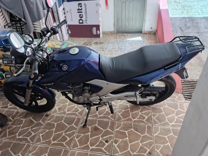 Motos Yamaha Fazer 2008 no Brasil