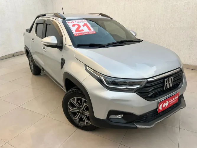 Fiat Strada Volcano 1.3 Flex 8V CD Usados e Novos