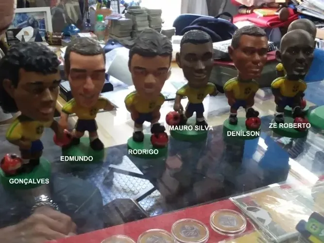 "mini craque da copa" no Brasil