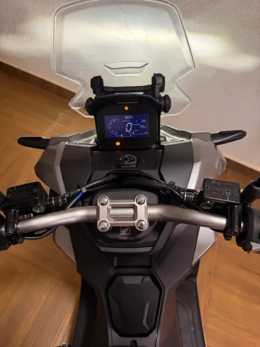 Motos Honda ADV 160 no Brasil