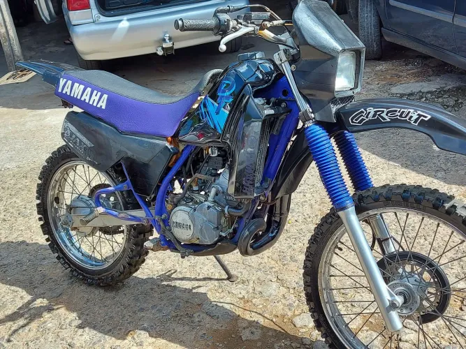 "yamaha dt200" no Brasil