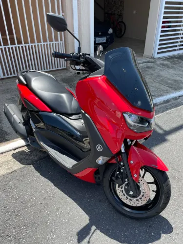 Motos Yamaha NMax 2024 no Brasil