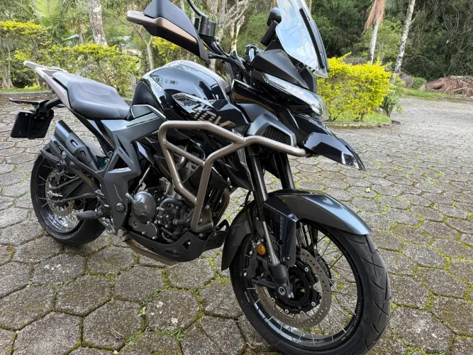 Motos Zontes T 350 X no Brasil