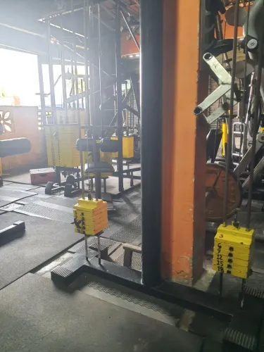 "polia academia" - Academia e Exercícios no Brasil