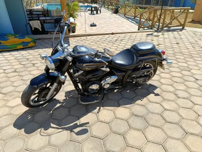 Motos Yamaha XVS 950 Midnight Star no Brasil