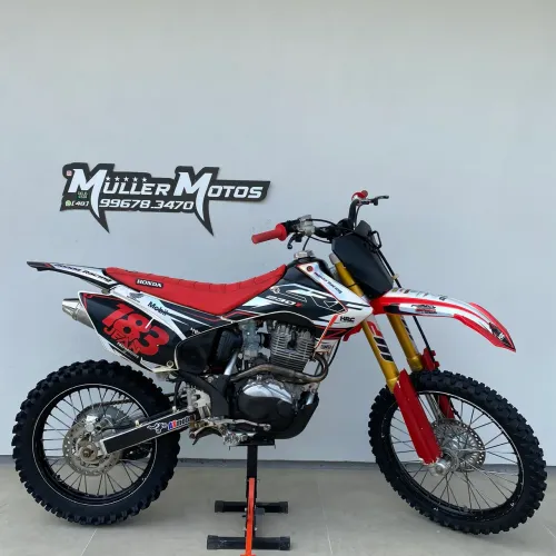Motos Honda CRF 230 F no Brasil