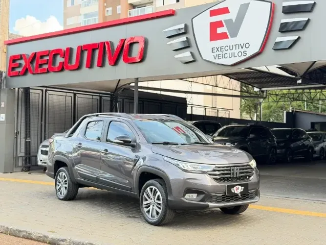 Fiat Strada Volcano 1.3 Flex 8V CD Aut. Usados e Novos