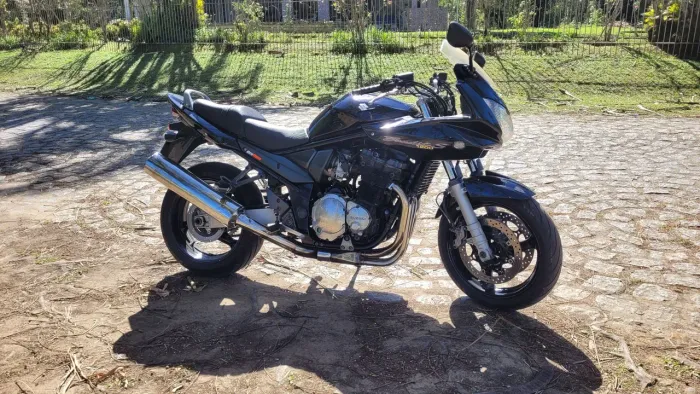 Motos Suzuki Bandit 1200s no Brasil