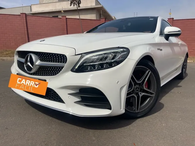 Mercedes-Benz C-180 2020 Usados e Novos