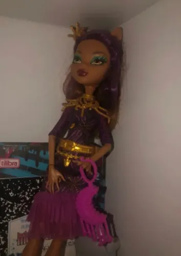 "clawdeen wolf" no Brasil
