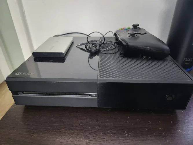 "xbox one fat 500gb" - Consoles de Vídeo Game no Brasil