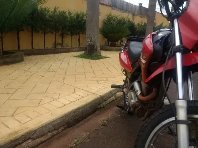 Motos Honda NXR 150 Bros ESD no Brasil