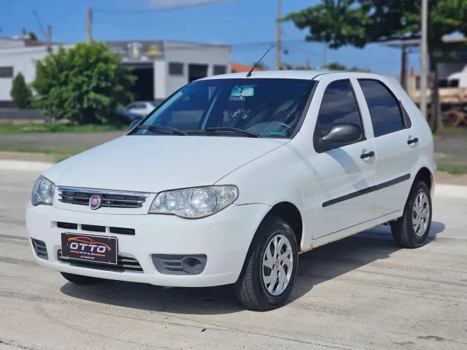 Fiat Palio Celebration 1.0 Fire Flex 8V 4P Usados e Novos